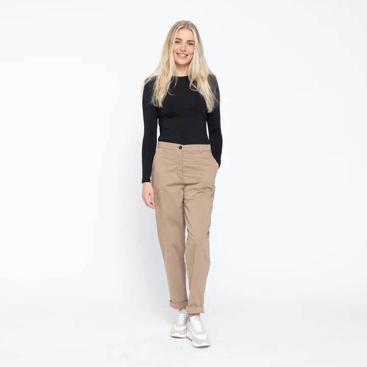 Emma 057 Pant - Teak Brown – Mali Lane Boutique